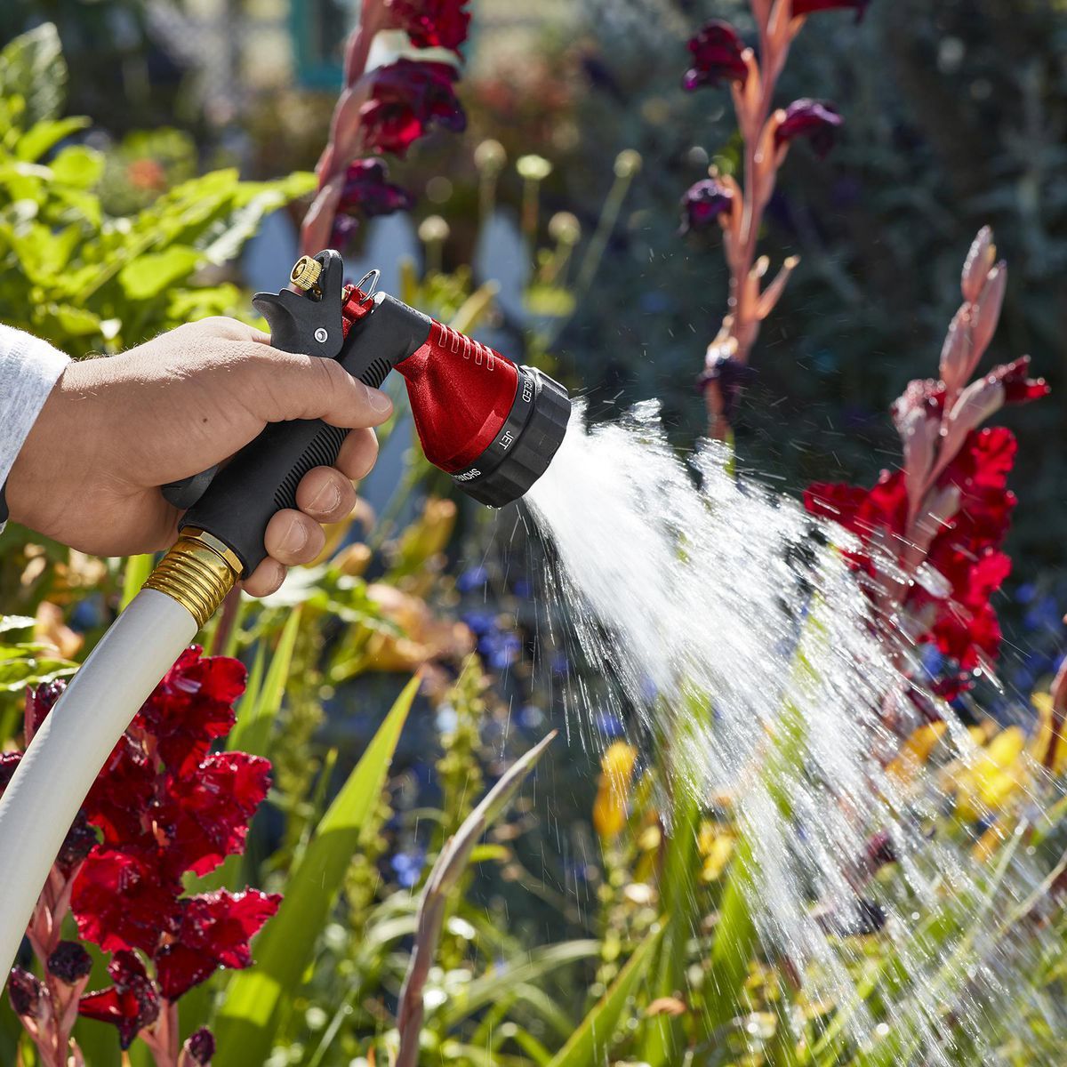 6-Pattern Garden Hose Nozzle 3/4" Thread With locking Mechanism